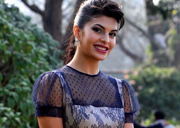 Jacqueline Fernandes gets fitness frenzy!