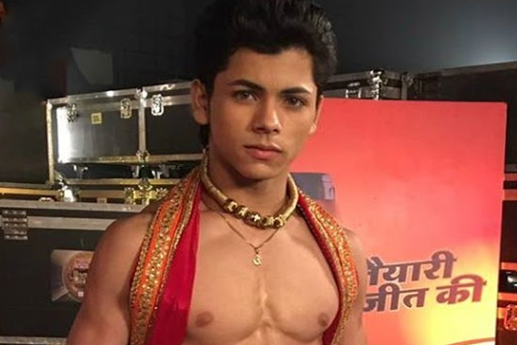 The macho 'Chakravartin Ashoka Samrat' now BAGS a film..!